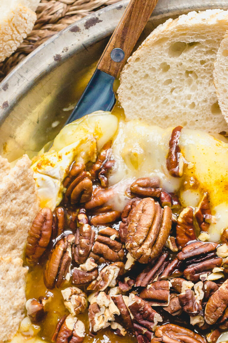 Chutney Baked Brie - Recipe Girl