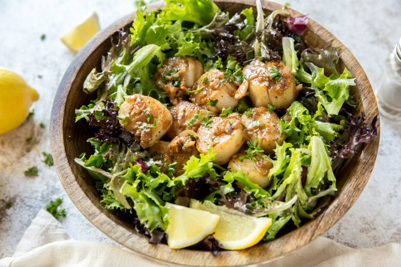 Lemon Scallops over Greens - Recipe Girl