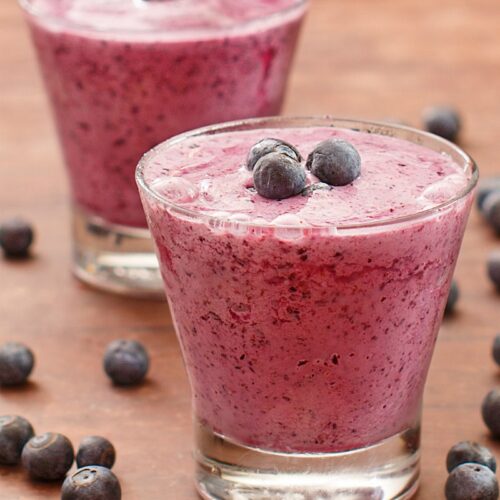 Easy 3-Ingredient Blueberry Lemon Smoothies - Recipe Girl