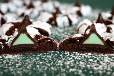 Chocolate Mint Kiss Crinkles - Recipe Girl