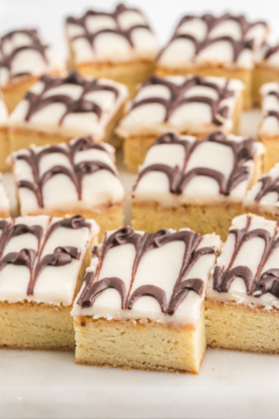 Vanilla Bean Bars - Recipe Girl