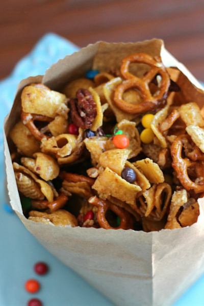 Frito Snack Mix - Recipe Girl